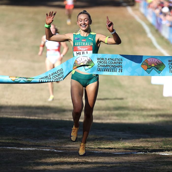 Hull anchors Australia to gold at World Cross Country Championships ...